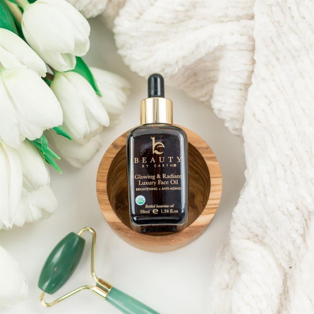 Glowing & Radiant Organic Facial Oil – Beauty by Earth